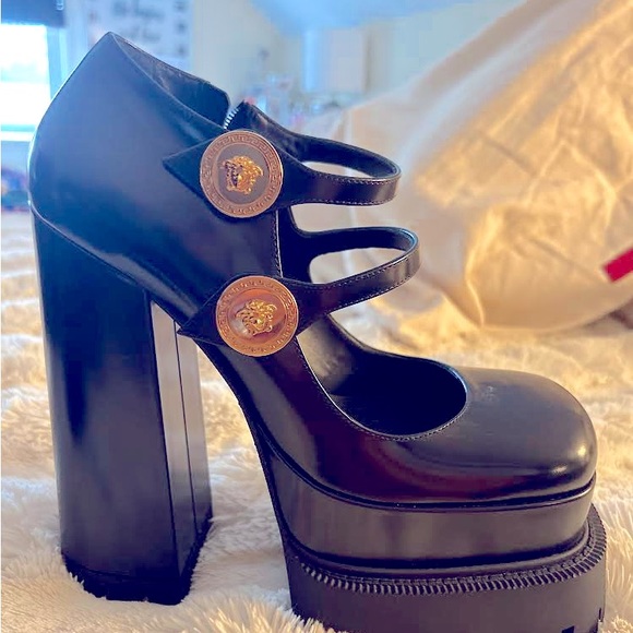 Versace | Shoes | Authentic Gorgeous Black Versace Medusa Aevitas ...